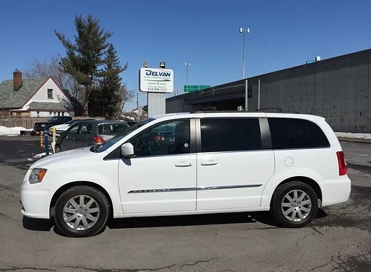 Delvan | | Minivan 8 passagers